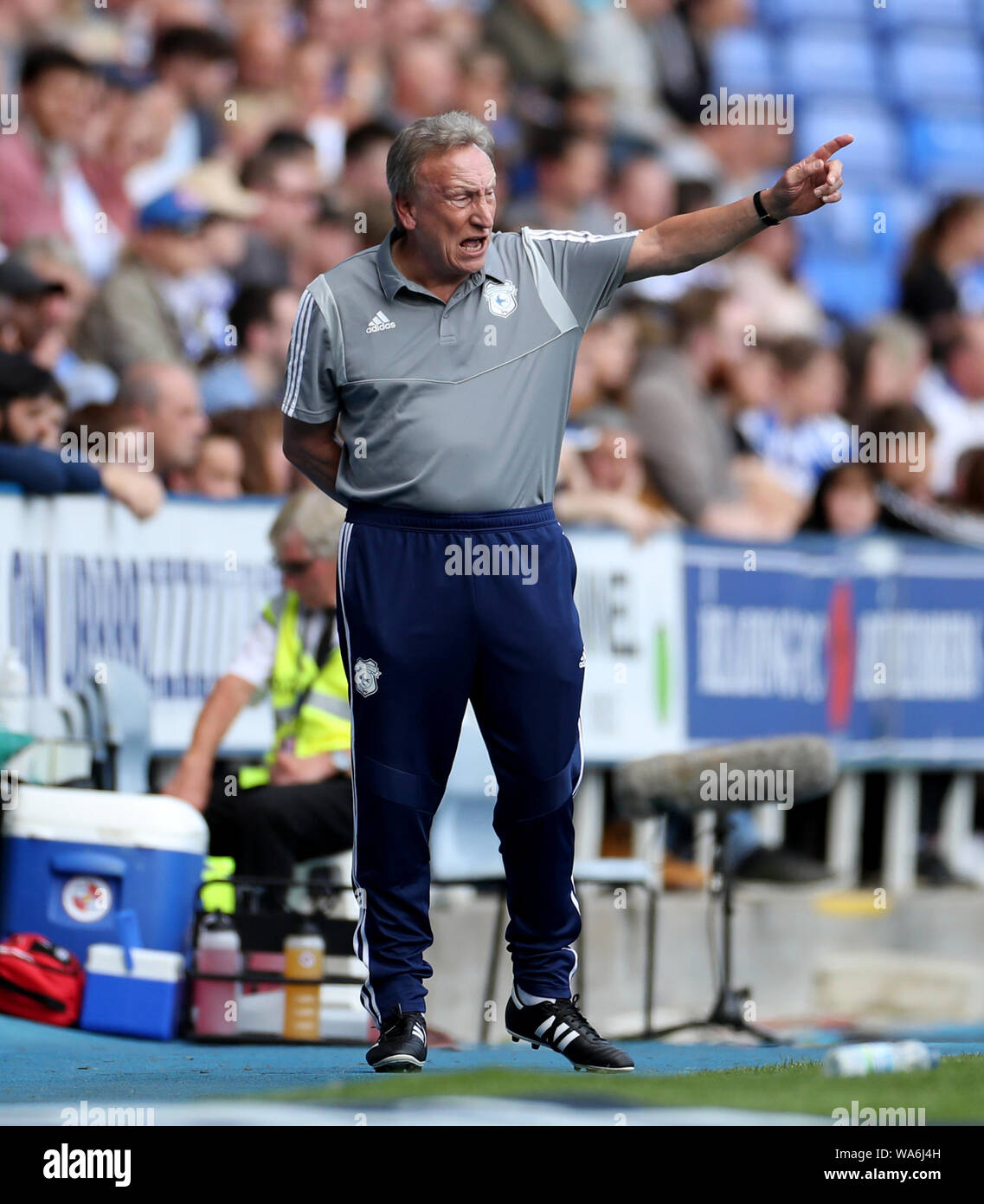 Cardiff City manager Neil Warnock during the Sky Bet Championship match ...