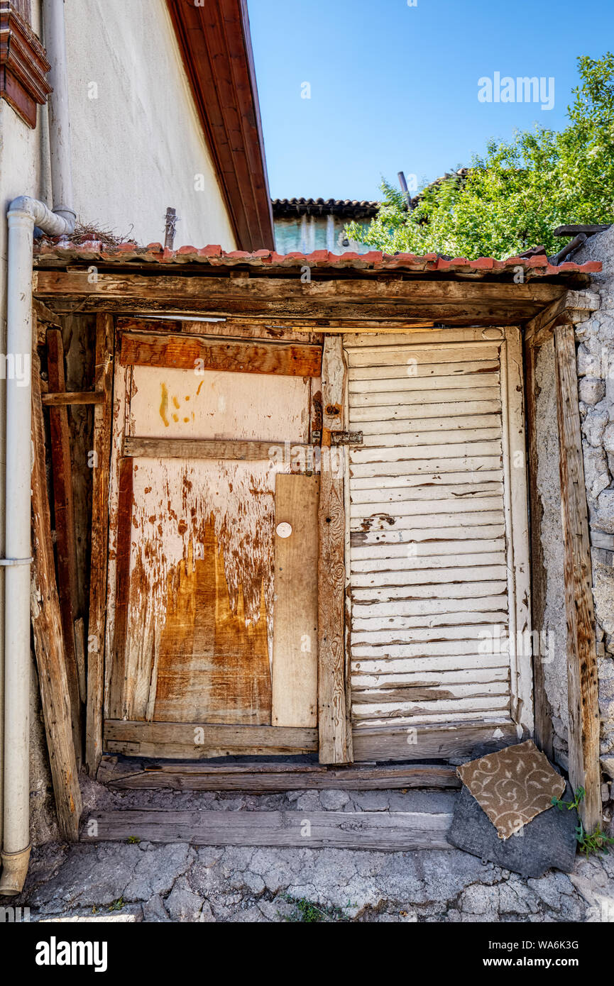 A shanty house hi-res stock photography and images - Alamy