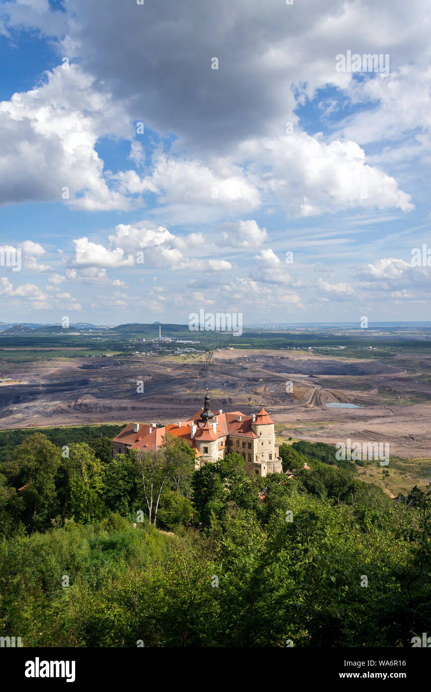 Chateau jezeri hi-res stock photography and images - Alamy
