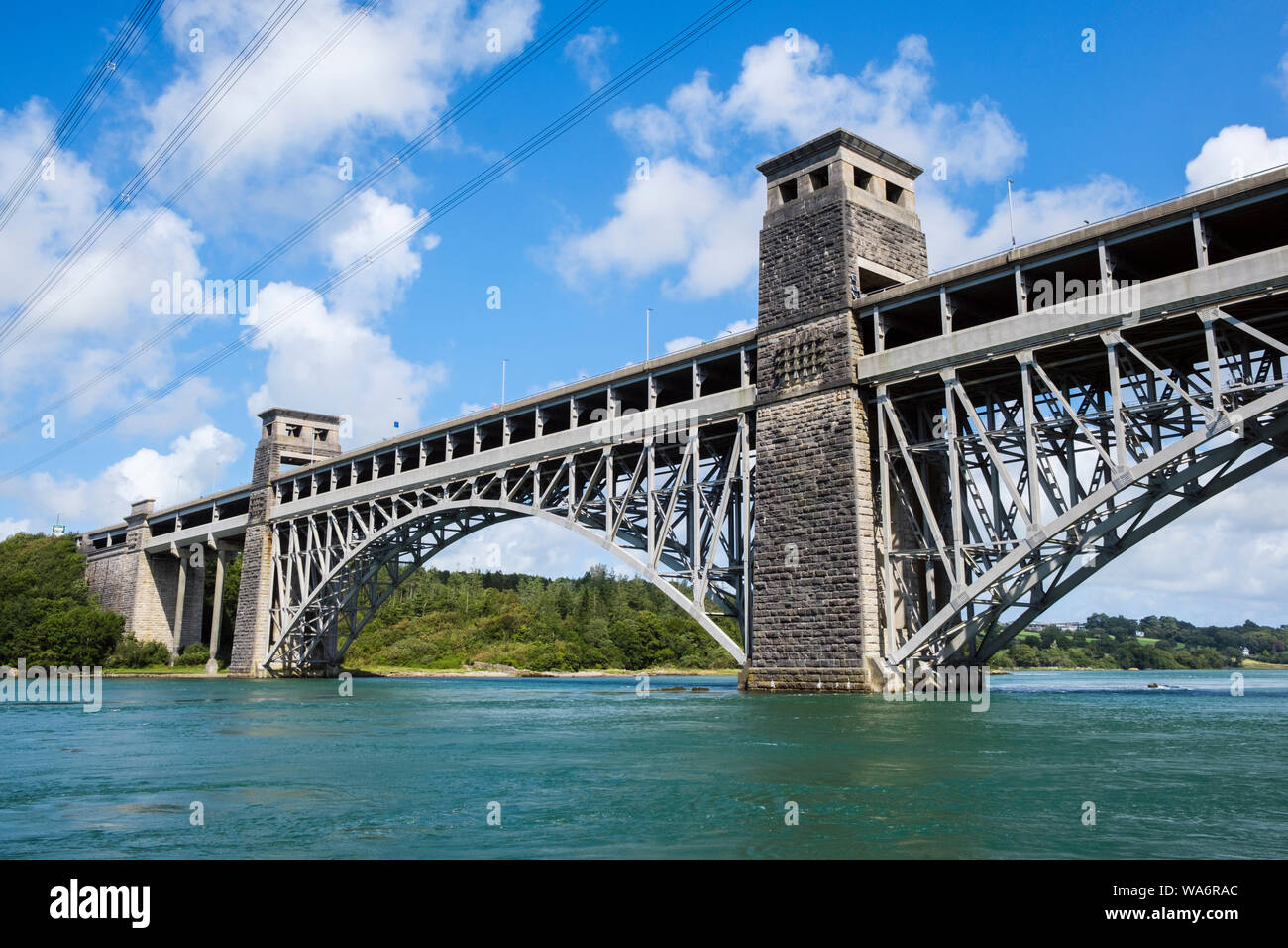 Britannia bridge hi-res stock photography and images - Alamy