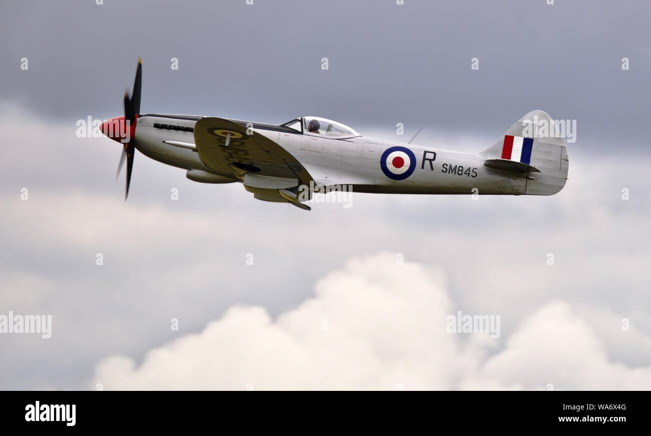 Spitfire reconnaissance flying hi-res stock photography and images - Alamy