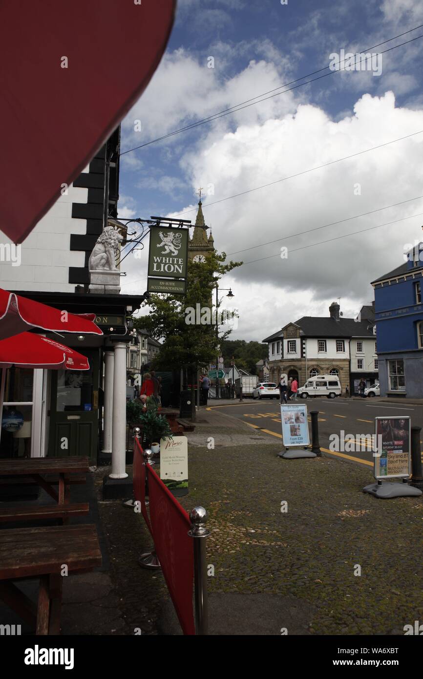 Machynlleth market hi-res stock photography and images - Alamy