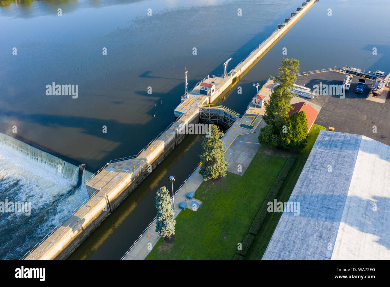Federal Lock, Federal Dam at Troy, New York, USA Stock Photo - Alamy