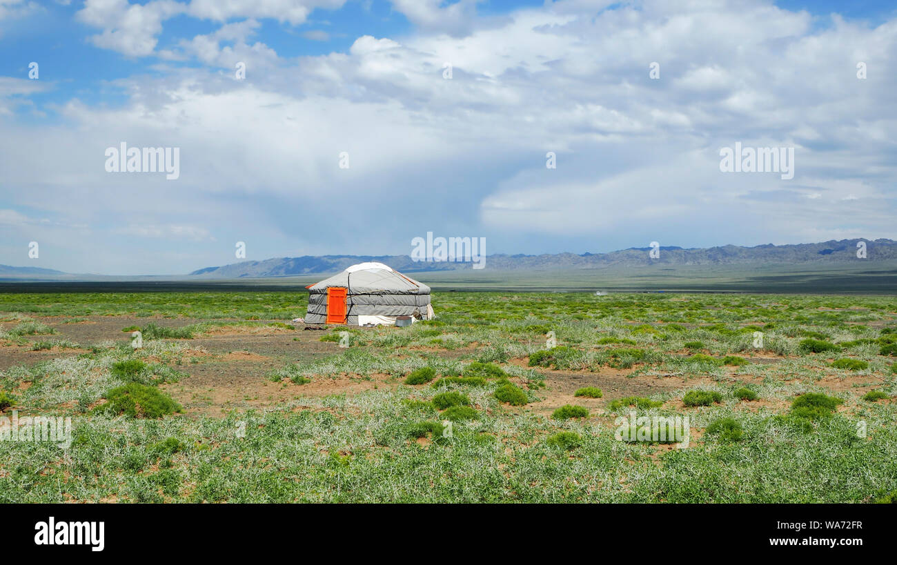 Mongolian Ger at the Gobi Desert, Mongolia Stock Photo - Alamy