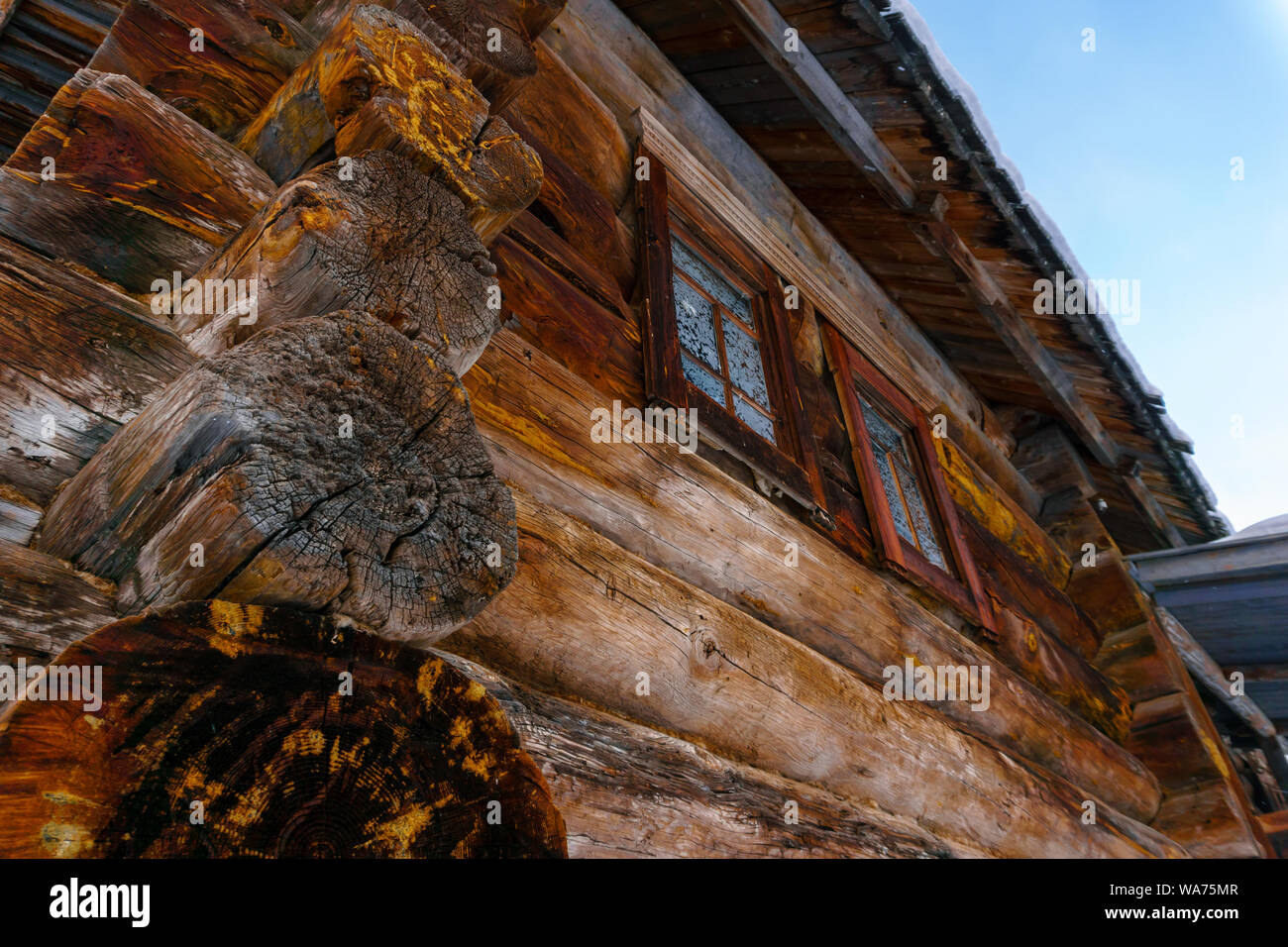 old log Russian peasant hut, construction fragment Stock Photo - Alamy