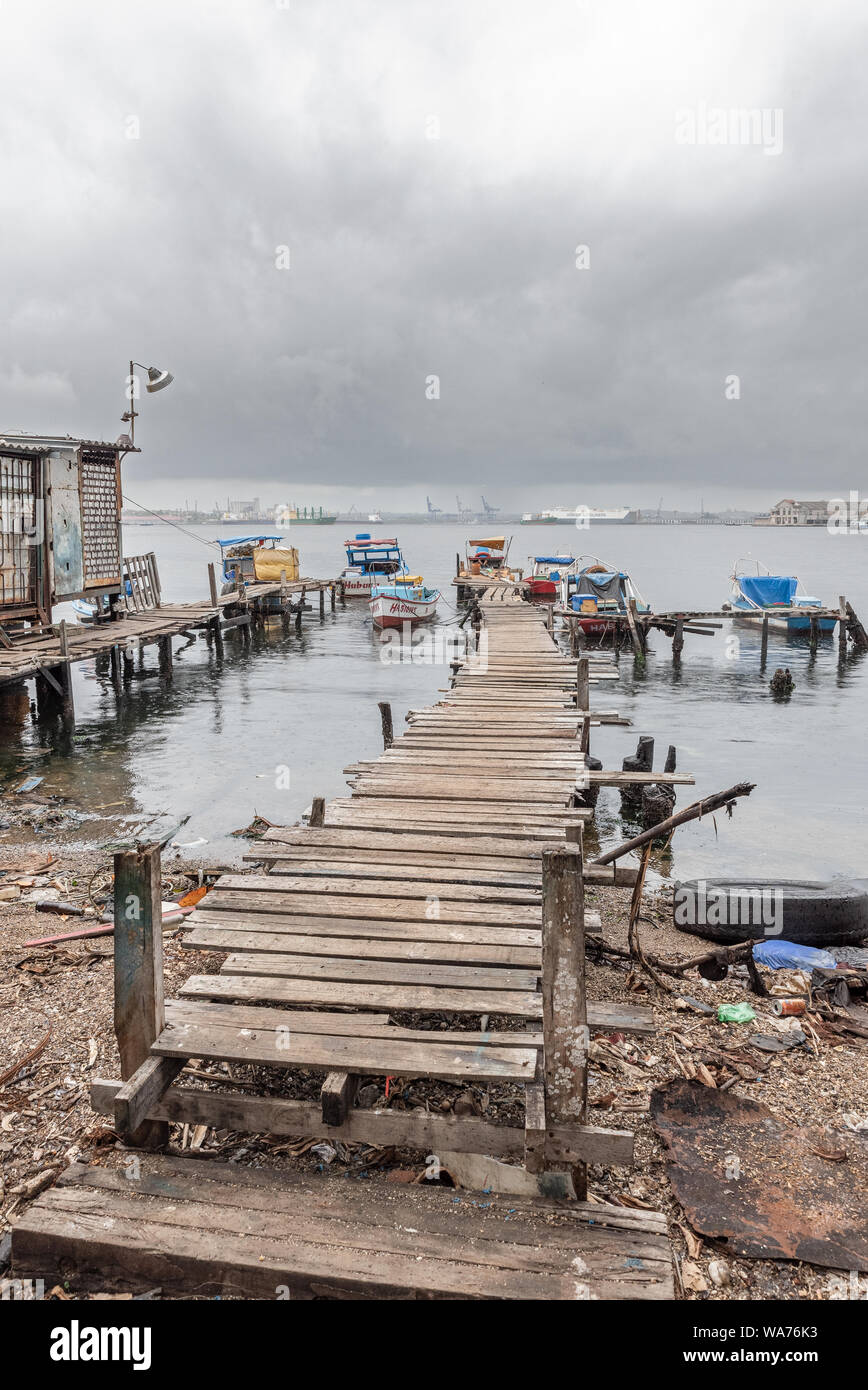 Fishing vessels boats caribbean hi-res stock photography and images - Alamy