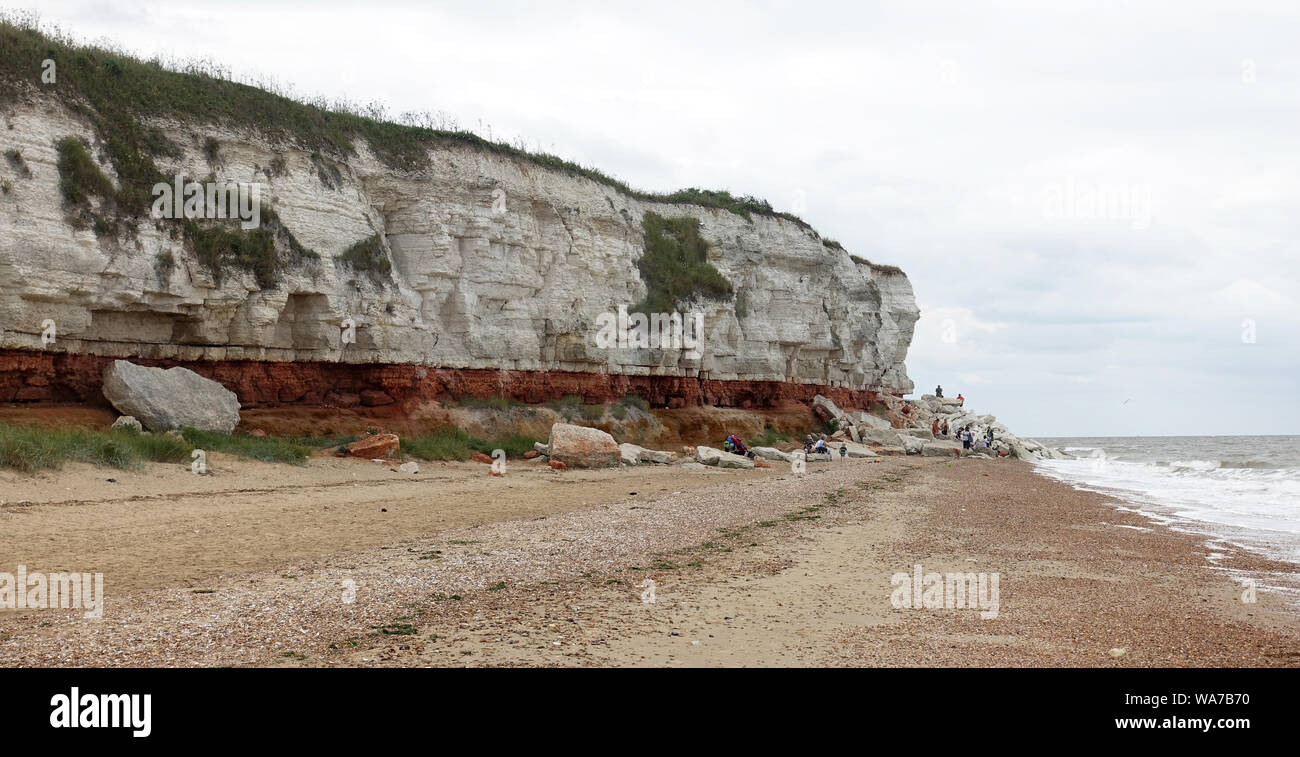 Hunstanton cliffs famous red hi-res stock photography and images - Alamy