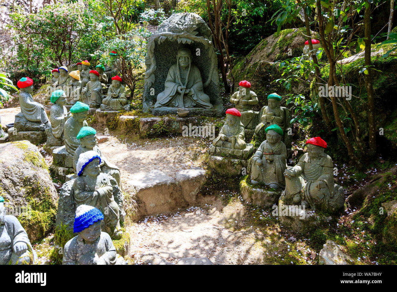 Rakan Statues Daisho In Temple High Resolution Stock Photography and ...
