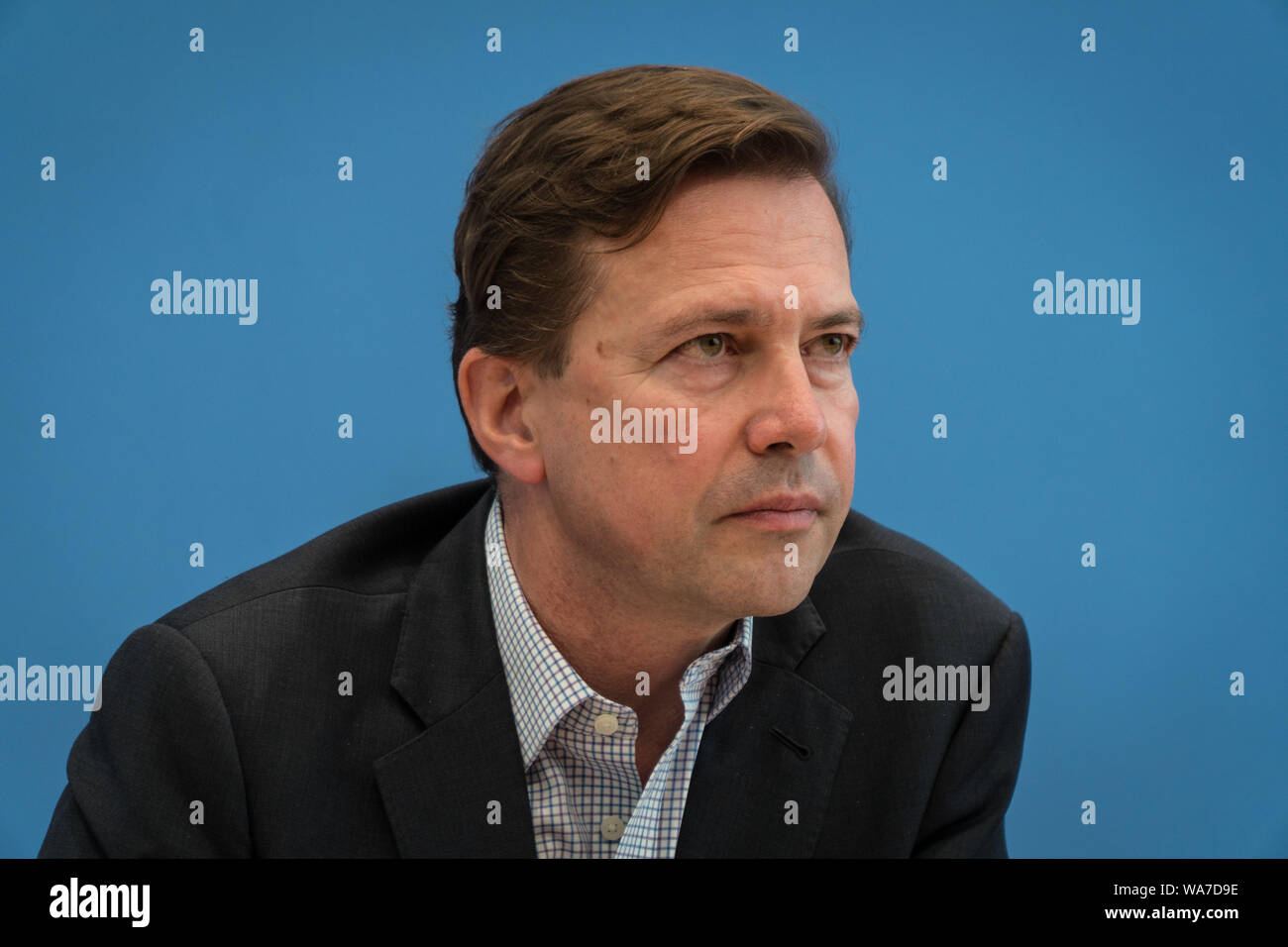 Steffen seibert hi-res stock photography and images - Alamy