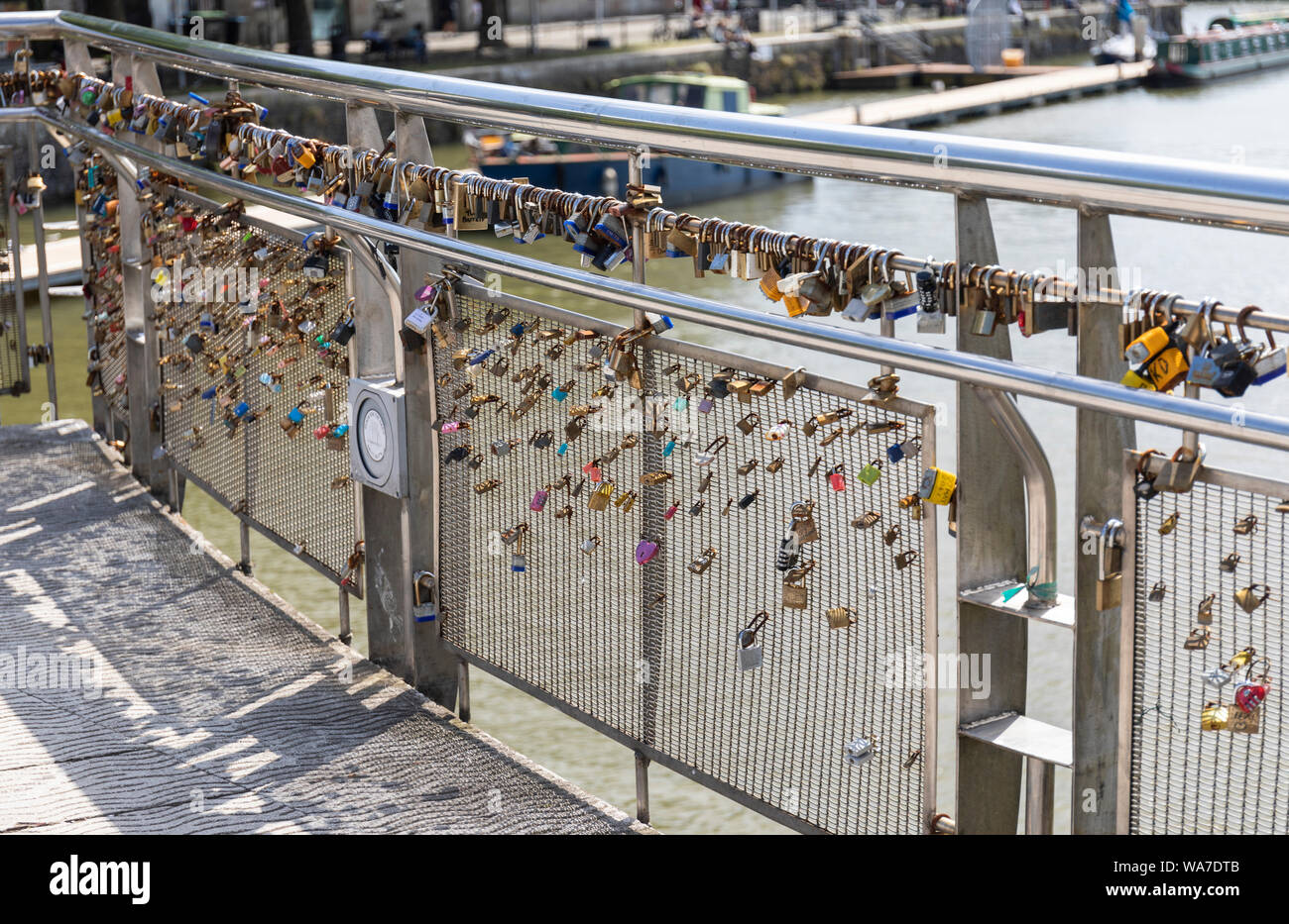 Love locks padlocks locked hi-res stock photography and images - Alamy