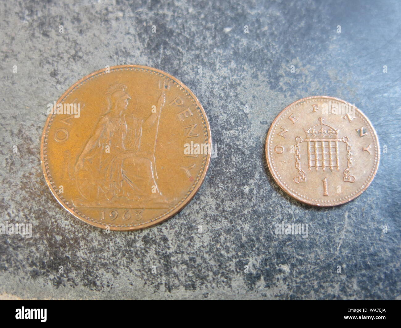 One penny decimal coin hi-res stock photography and images - Alamy