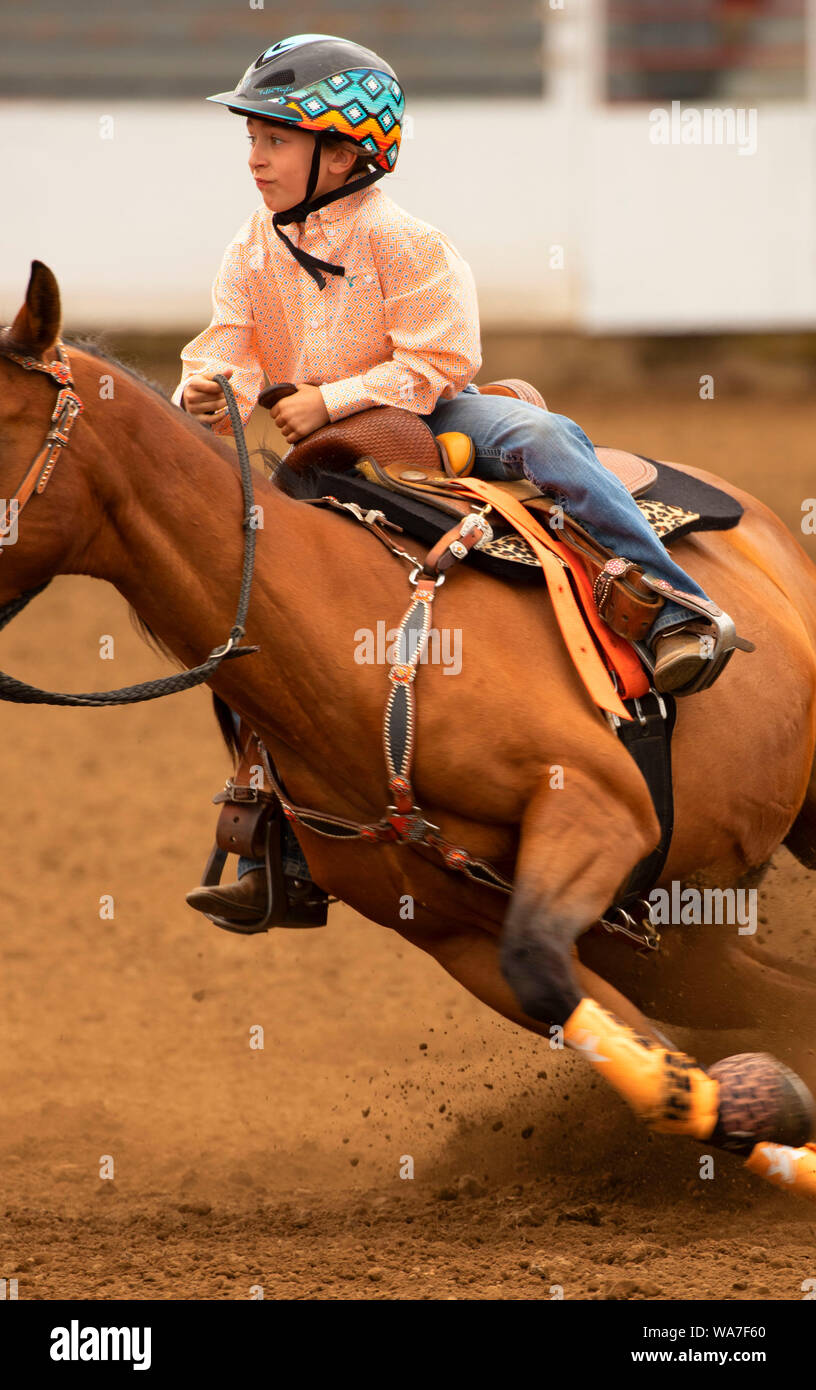 Youth racing hi-res stock photography and images - Alamy