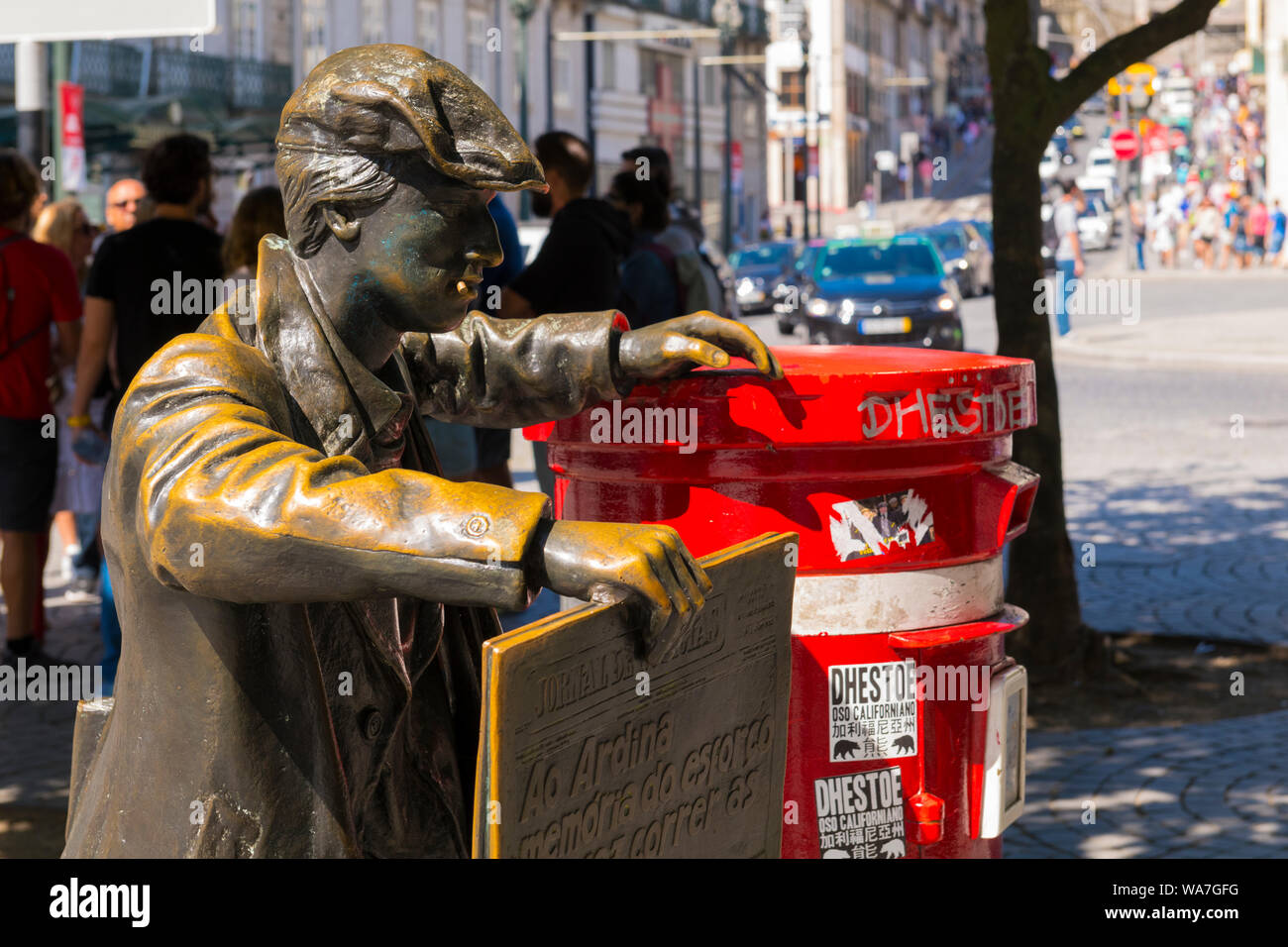 Portugal Oporto Porto Ao Ardina the street newspaper vendor seller ...