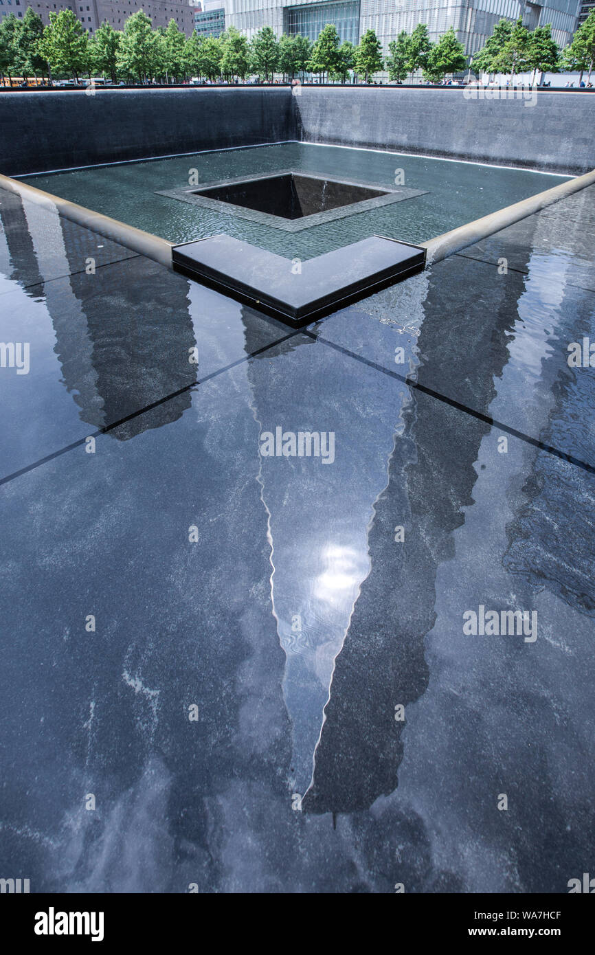 South Pool of National September 11 Memorial with One World Trade ...