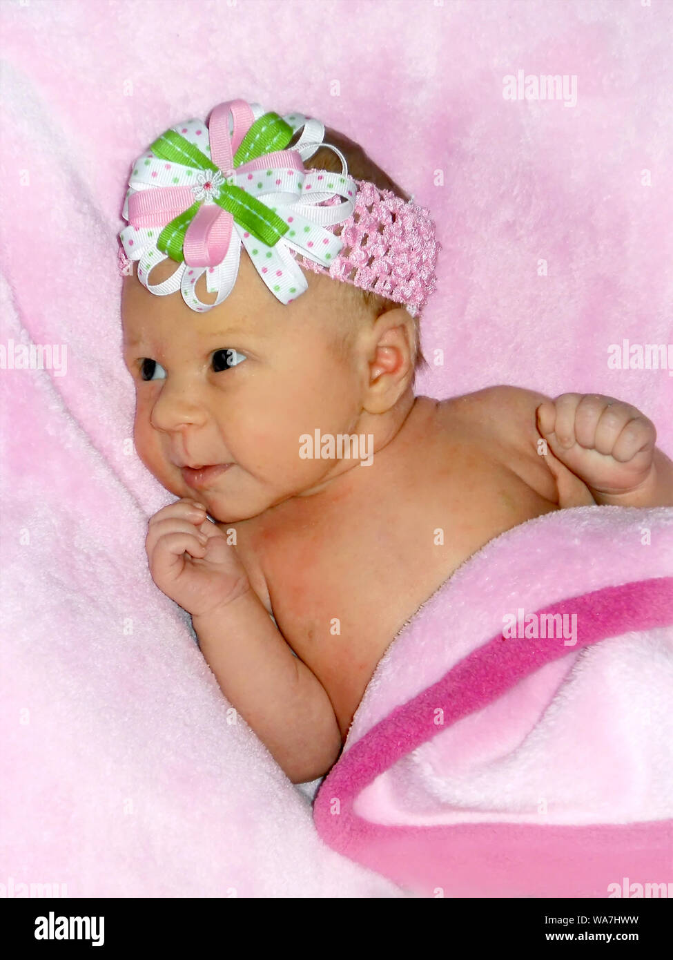 2 week old baby hi-res stock photography and images - Alamy