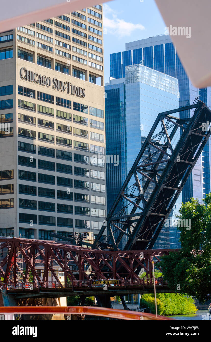 Chicago sun times building hi-res stock photography and images - Alamy