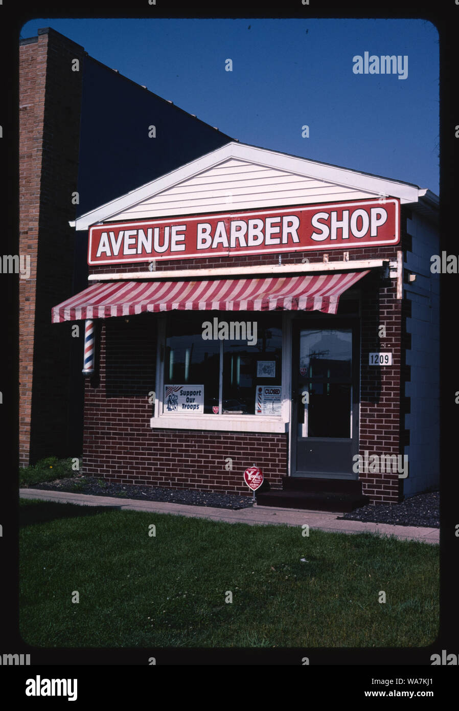 Springfield avenue hi-res stock photography and images - Alamy