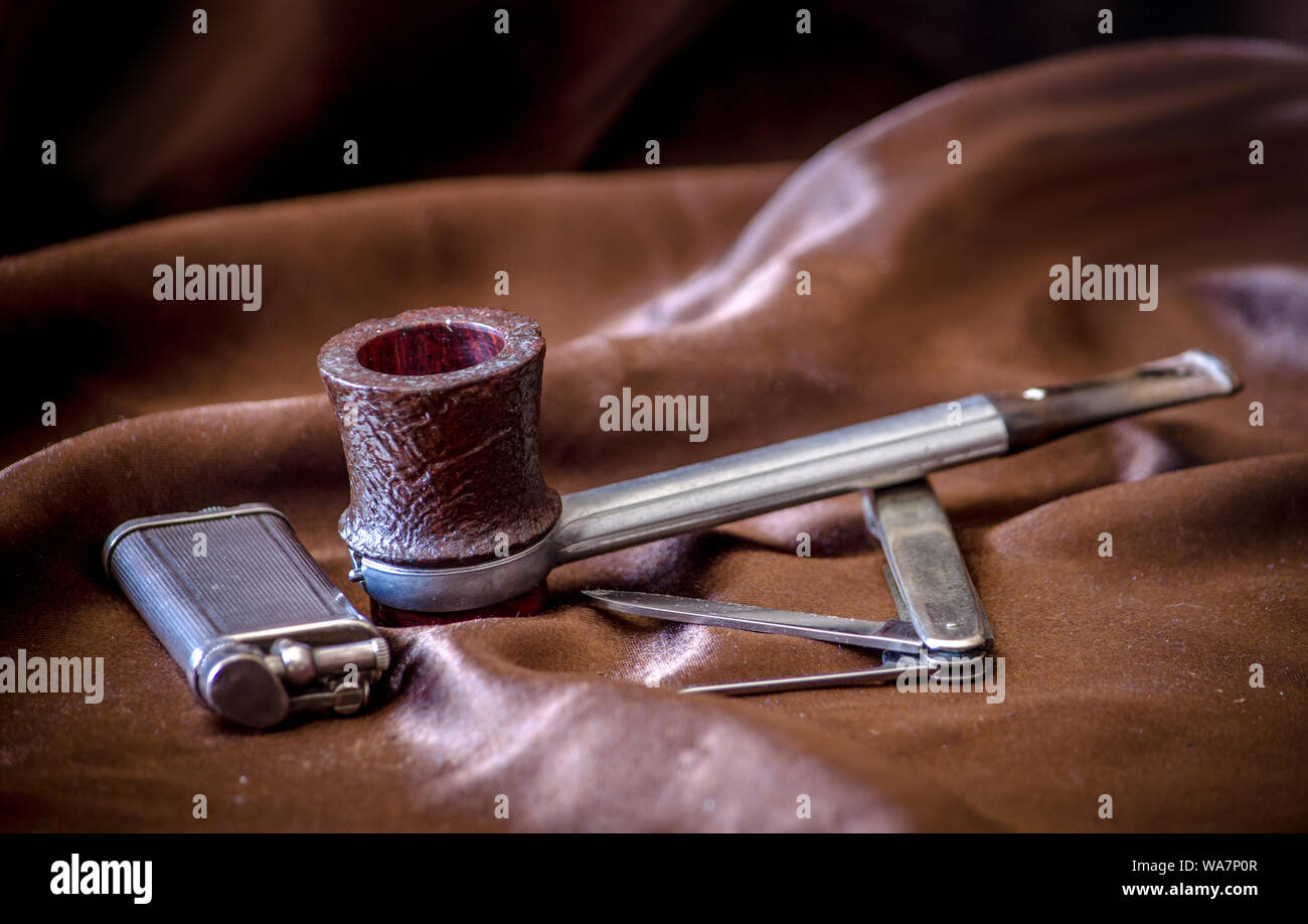 aluminum pipe with pipe tools Stock Photo - Alamy