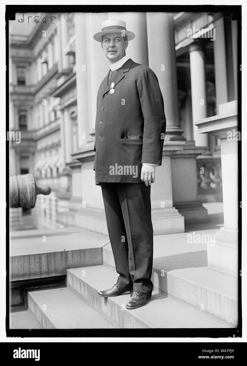 Father burke hi-res stock photography and images - Alamy