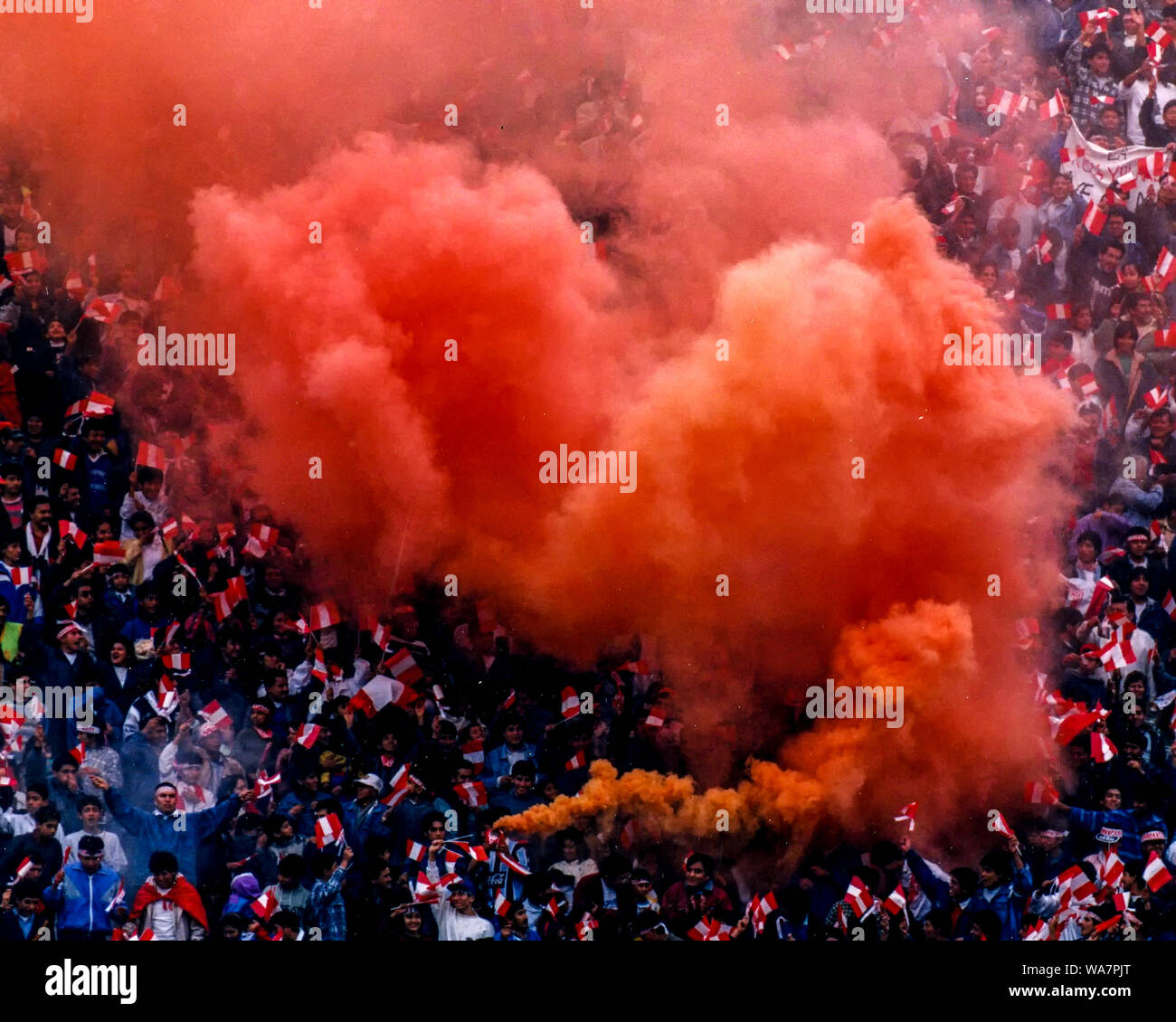 Soccer fans smoke hi-res stock photography and images - Alamy