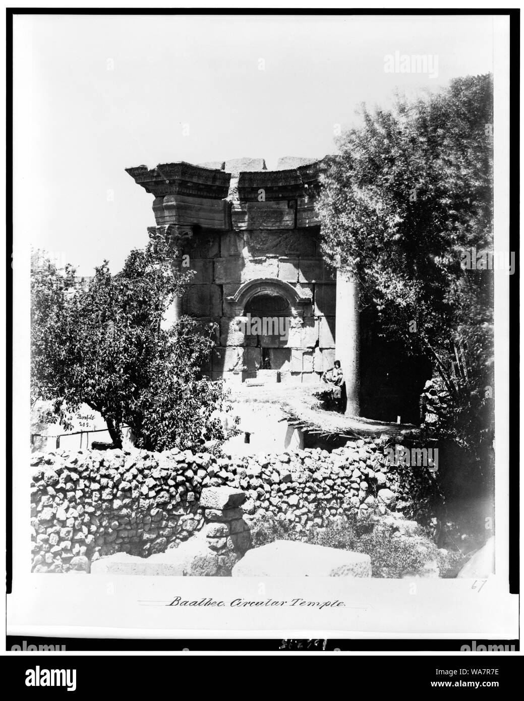 Circula Black and White Stock Photos & Images - Alamy