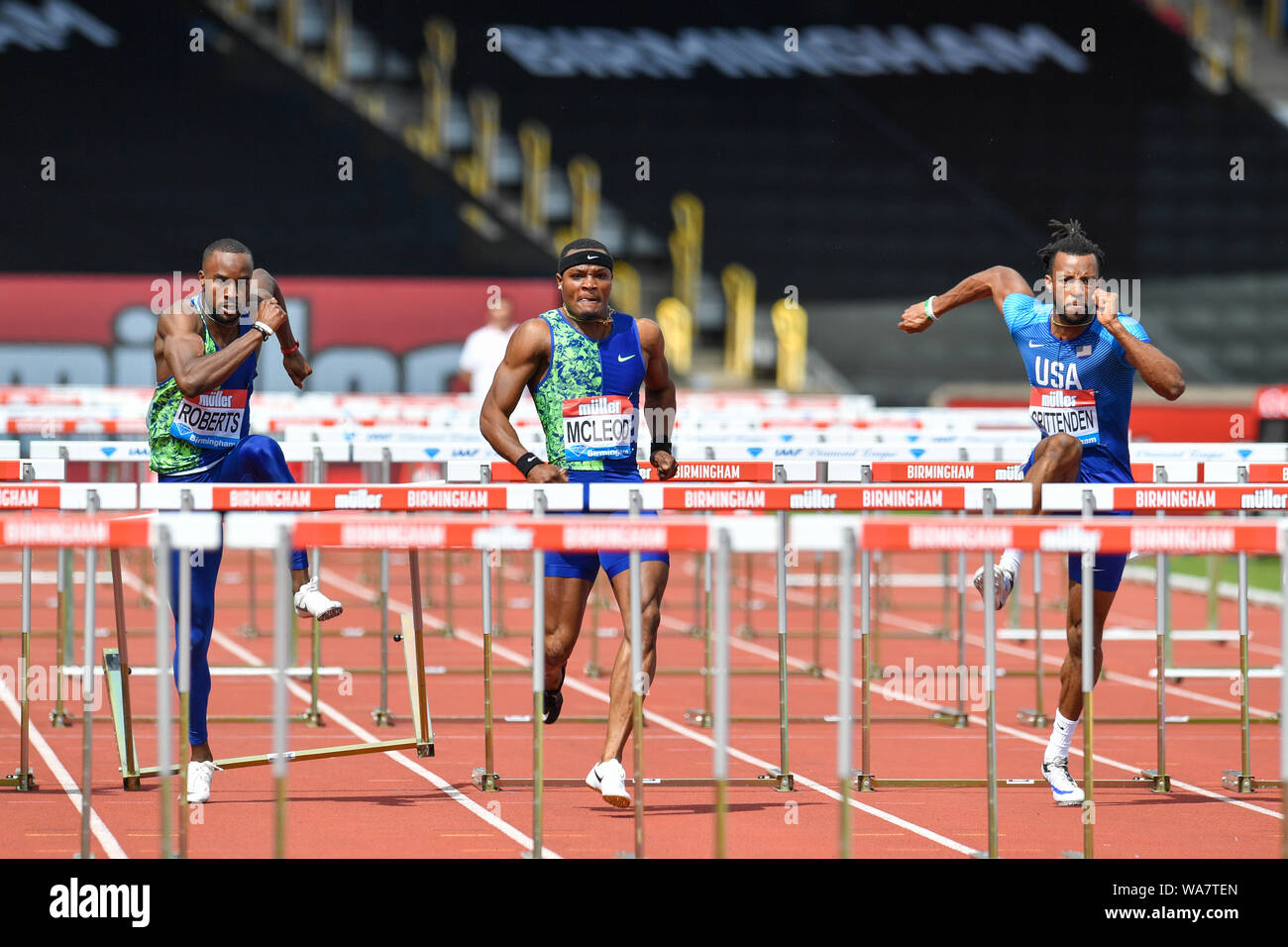 110m hurdles hi-res stock photography and images - Alamy