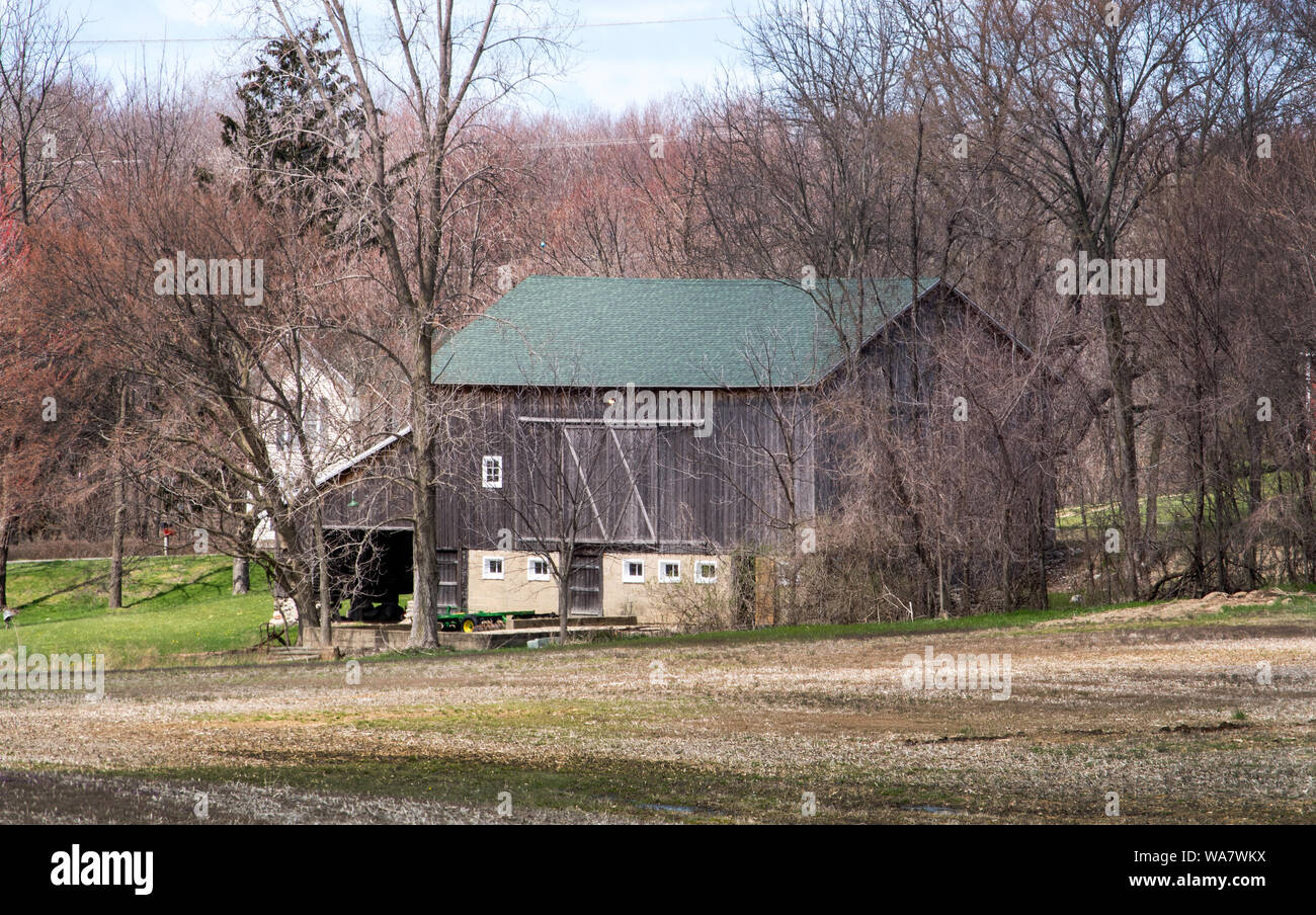 beautiful old classic barn in Michigan USA Stock Photo - Alamy