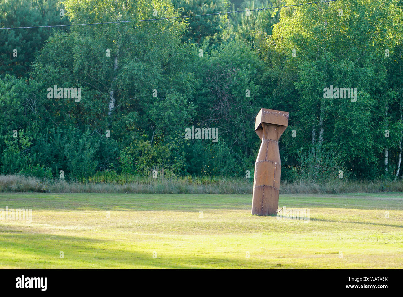 Green props hi-res stock photography and images - Alamy