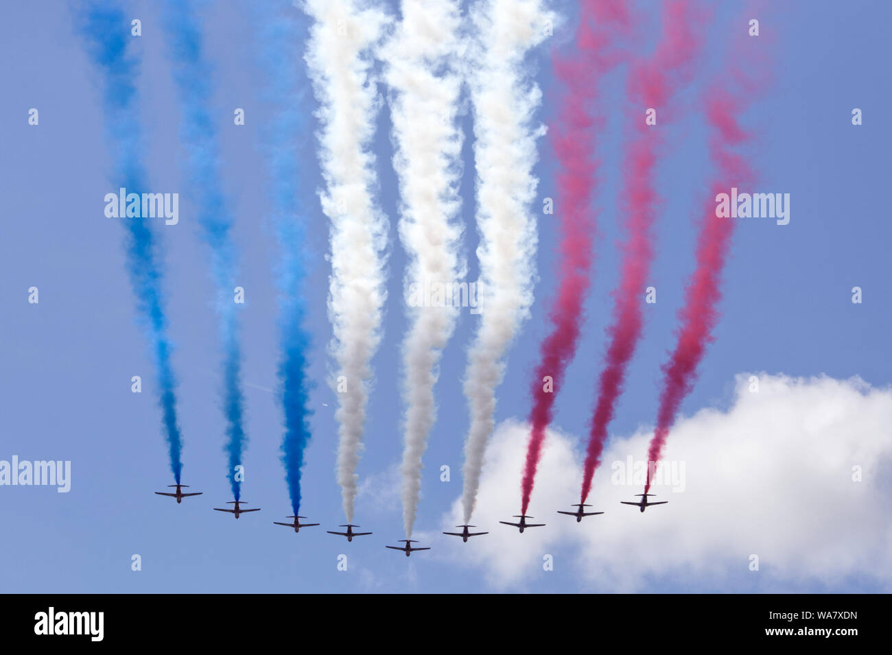 Jet mixing hi-res stock photography and images - Alamy