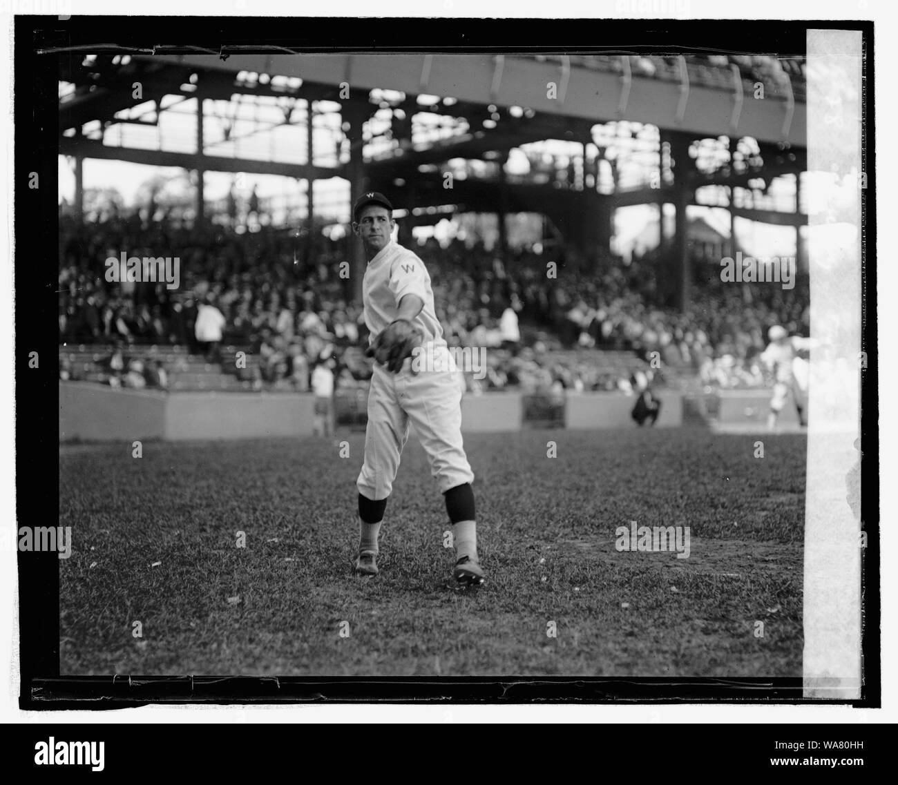 Bucky harris hi-res stock photography and images - Alamy