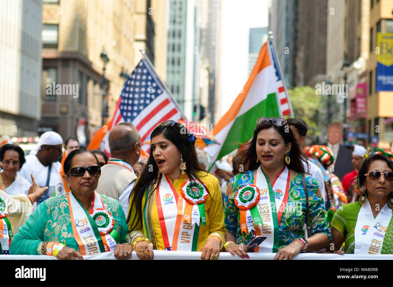 Thousands of people participated in the 39th India Day Parade to ...