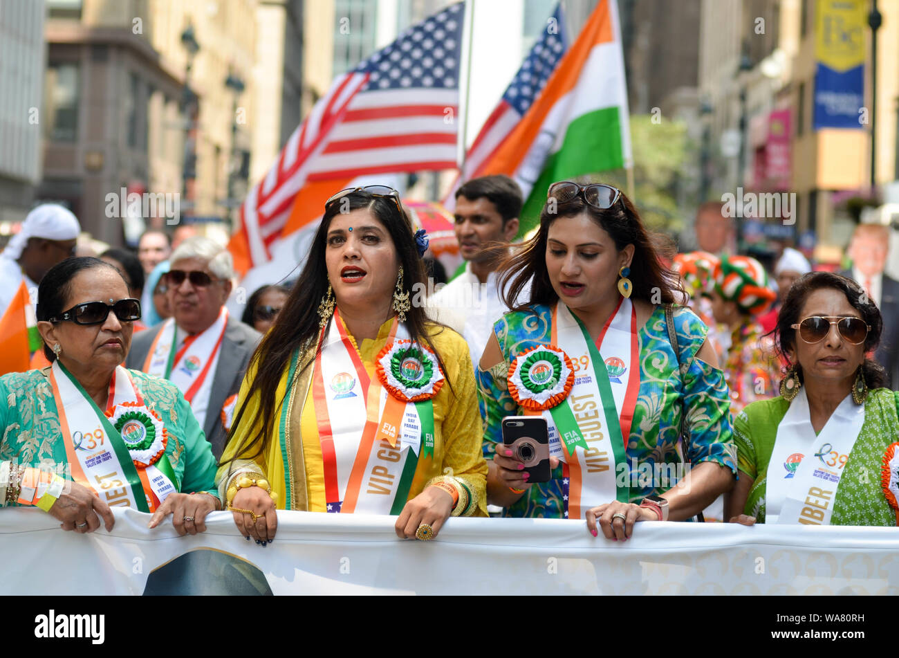 Thousands of people participated in the 39th India Day Parade to ...