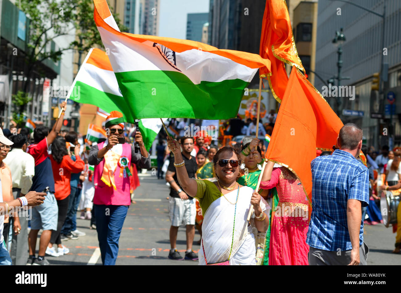 Thousands of people participated in the 39th India Day Parade to ...
