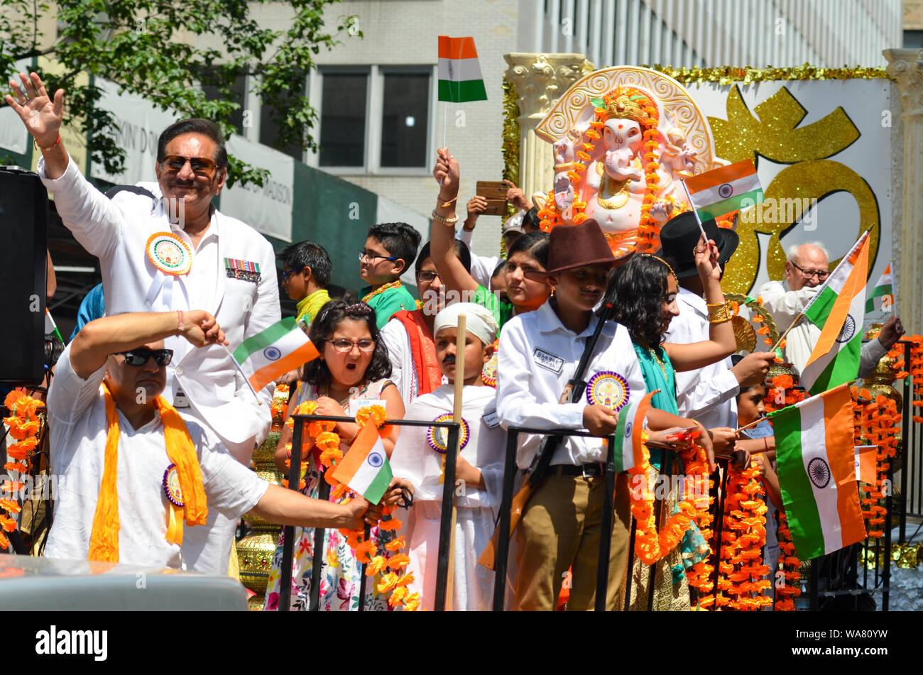 Thousands of people participated in the 39th India Day Parade to ...
