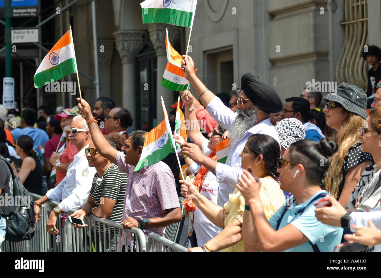 Thousands of people participated in the 39th India Day Parade to ...