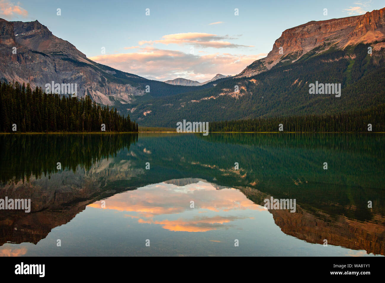 Golden hour at Emerald Lake Stock Photo - Alamy