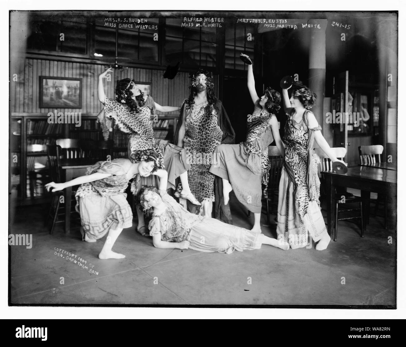 Dance white Black and White Stock Photos & Images - Alamy