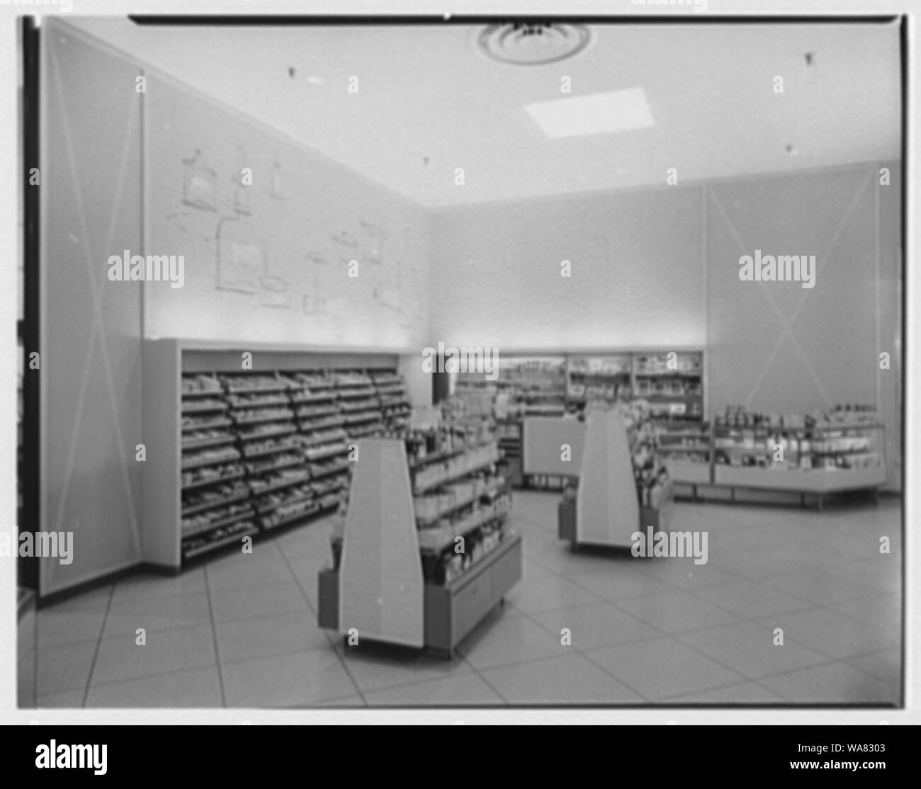 Burdines department store hi-res stock photography and images - Alamy