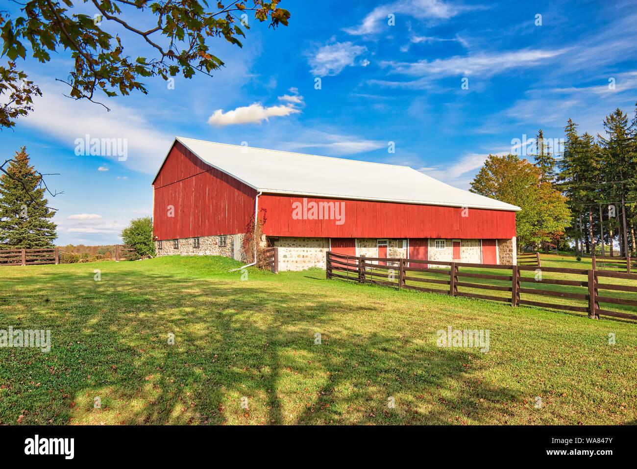 Typical Canadian Countryside in Ontario Stock Photo - Alamy