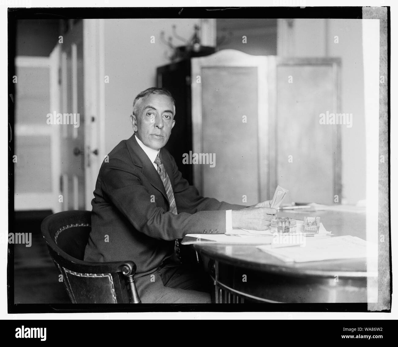 8 23 15 hi-res stock photography and images - Alamy