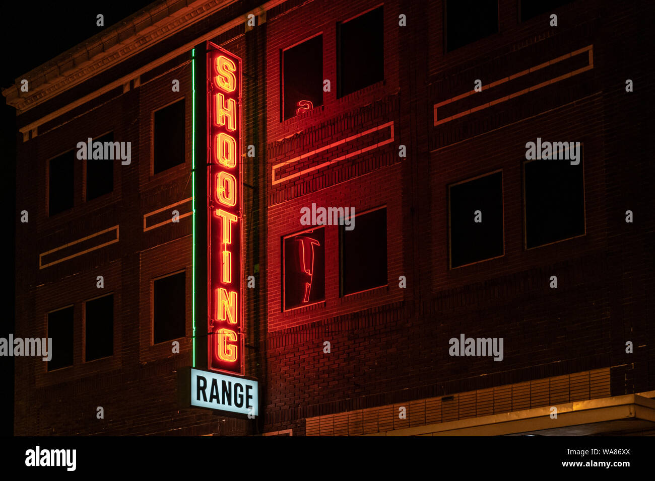 Bullseye dartboard neon hi-res stock photography and images - Alamy