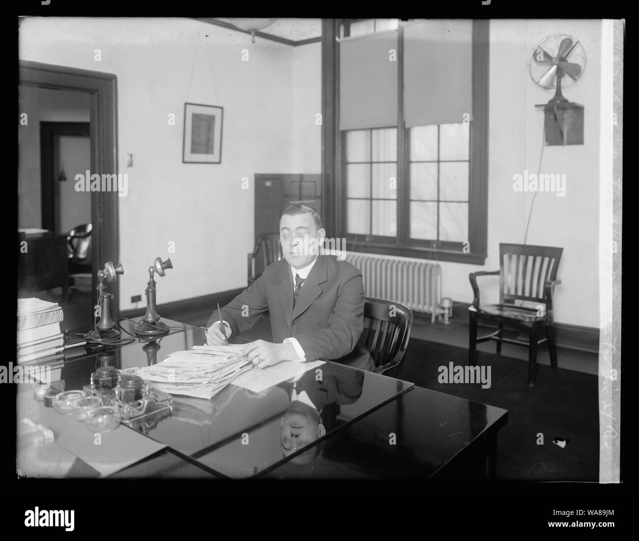 Tax income tax Black and White Stock Photos & Images - Alamy