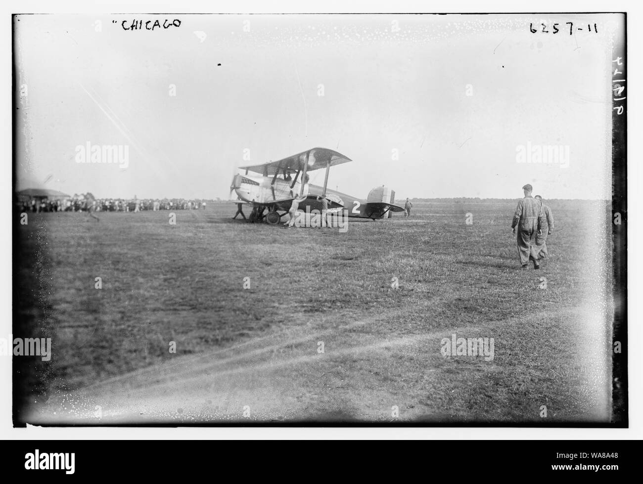 Airplane route plane flight Black and White Stock Photos & Images - Alamy