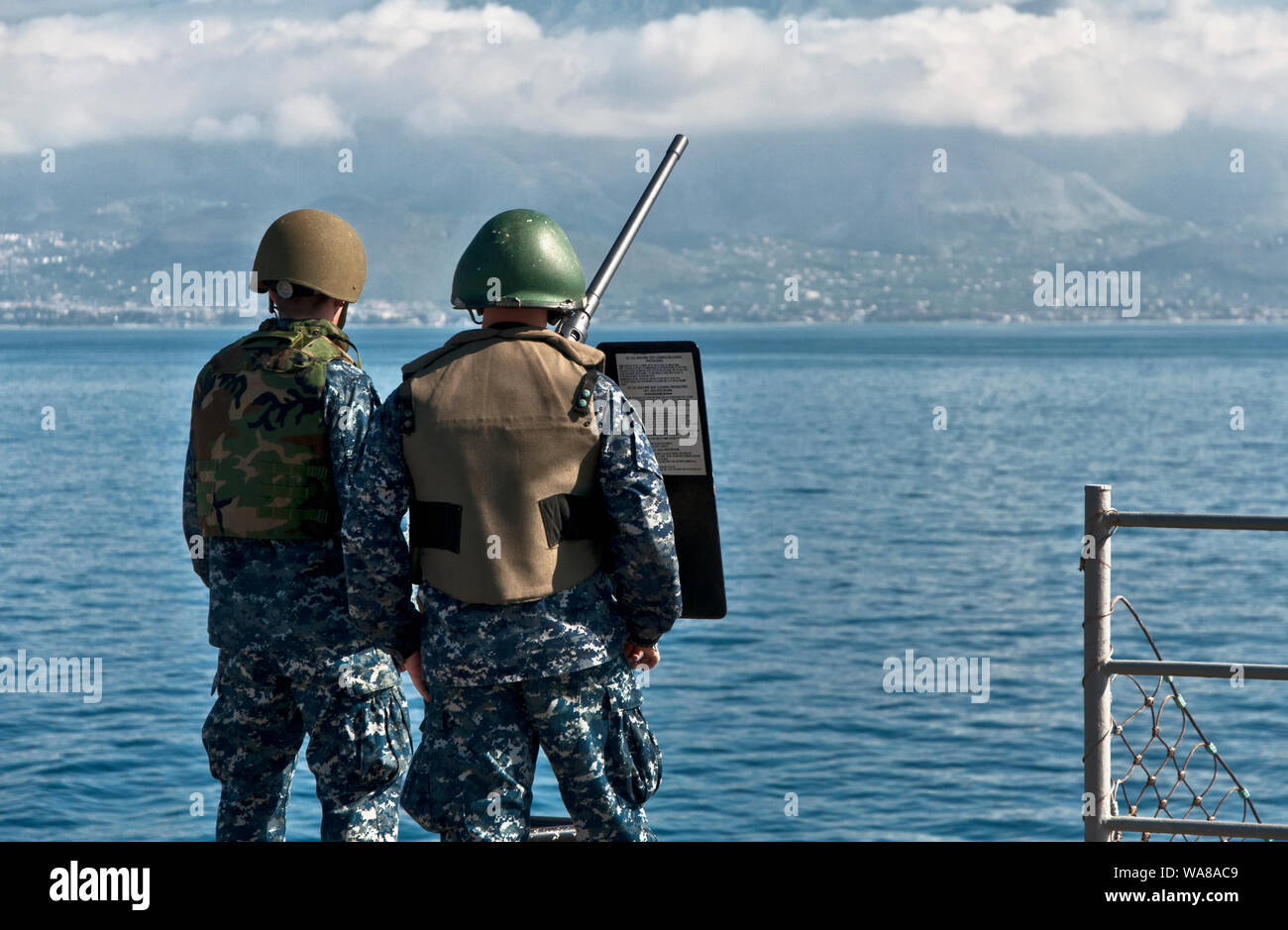 Coast guard uniforms hi-res stock photography and images - Alamy