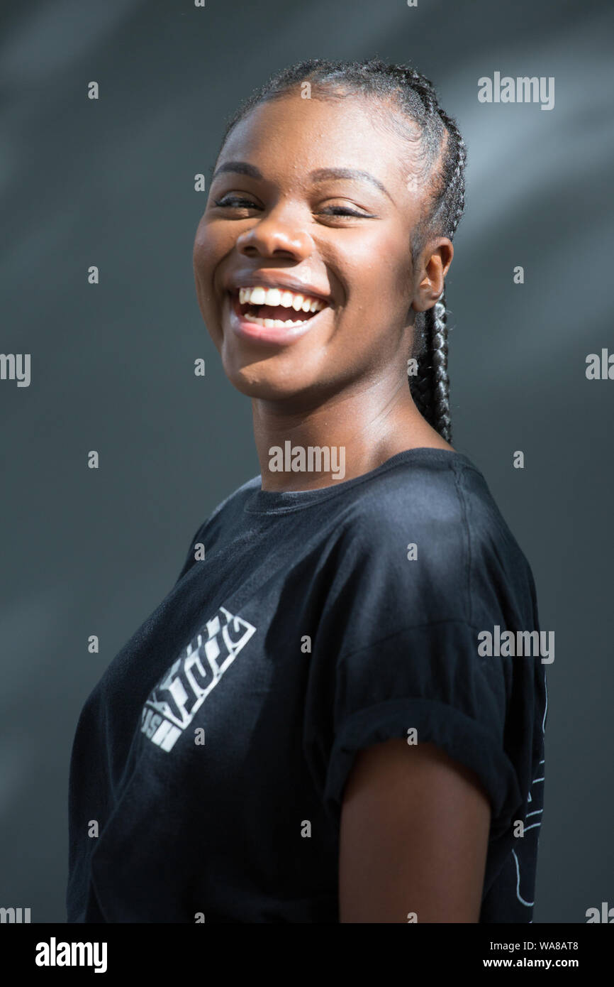 Poet rachel long hi-res stock photography and images - Alamy