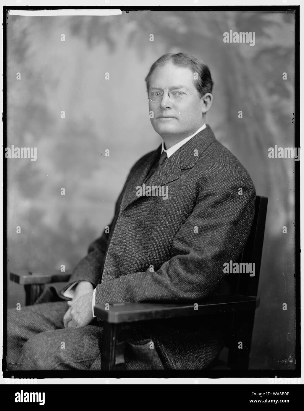 Administration theory Black and White Stock Photos & Images - Alamy