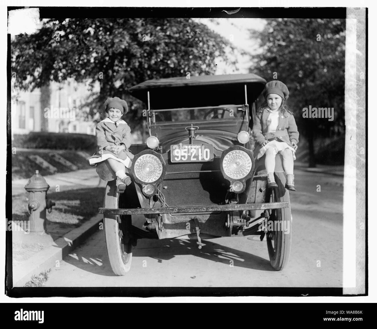Early 1900s children Black and White Stock Photos & Images - Alamy