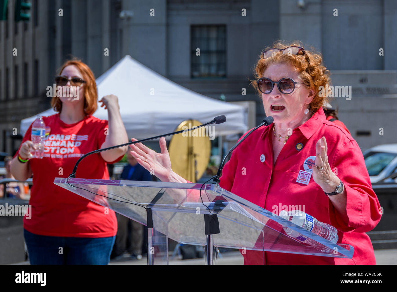 Jo anne simon hi-res stock photography and images - Alamy