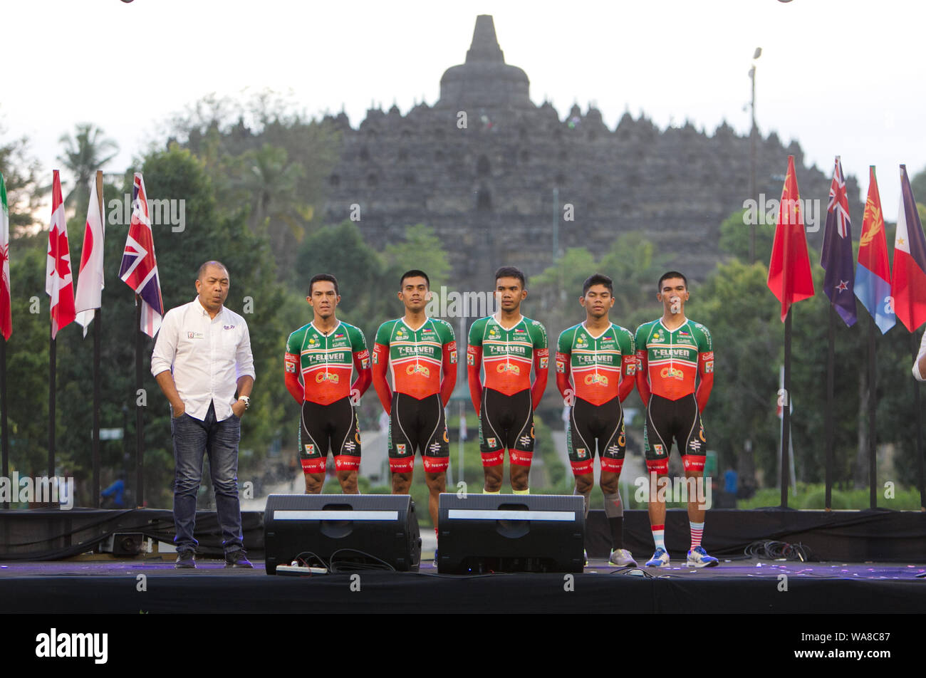 7 eleven philippines hi-res stock photography and images - Alamy