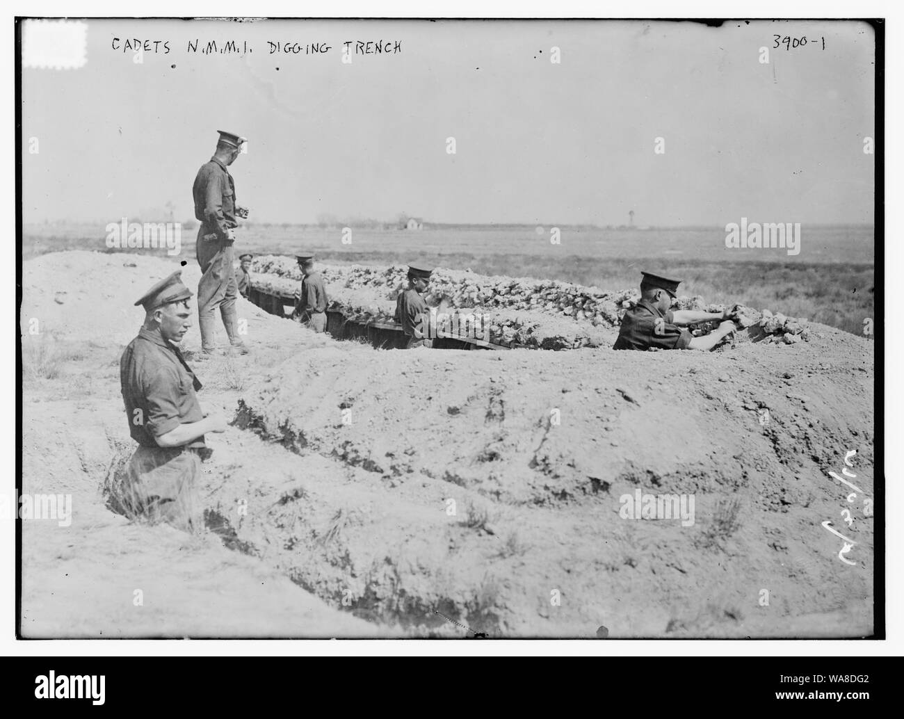 Trench digging Cut Out Stock Images & Pictures - Alamy